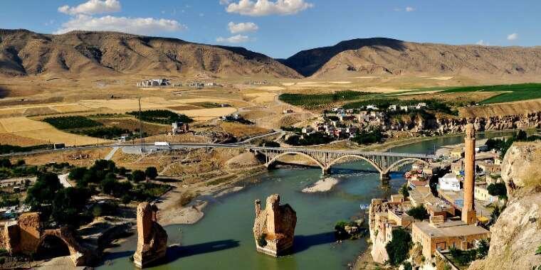 Tarihi ve Doğasıyla Hasankeyf'in Sular Altında Kalan Hikayesi