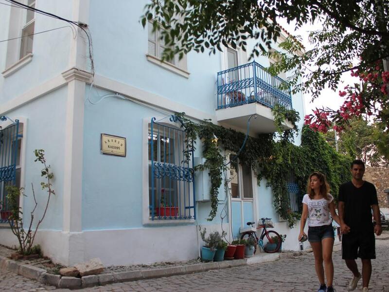 Kalyopi Hotel - Çanakkale Bozcaada Cumhuriyet