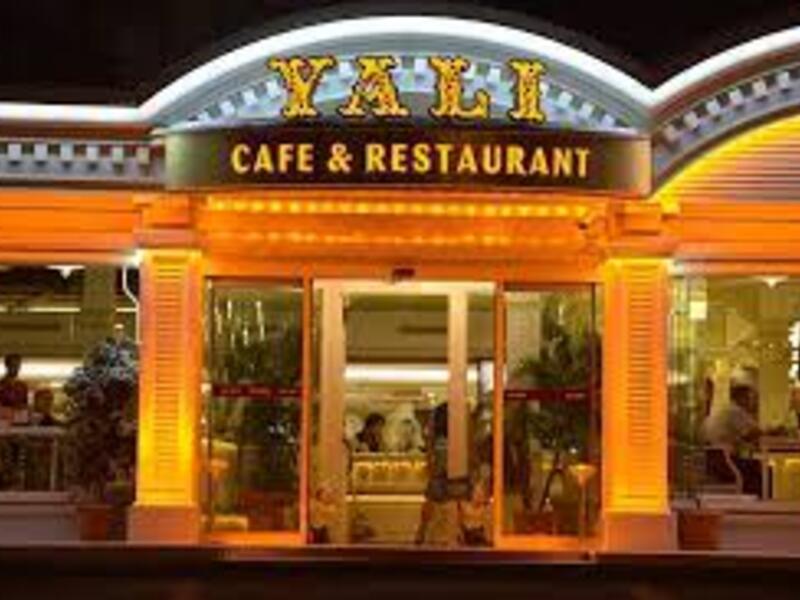 Yalı Cafe & Restaurant - İstanbul Maltepe