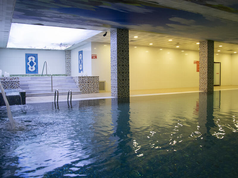 Anadolu Olimpik Hamamı - İstanbul Pendik Fevzi Çakmak | Neredekal.com