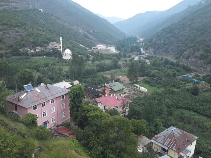 Balkon Pansiyon Maçka - Trabzon Maçka Ardıçlıyayla