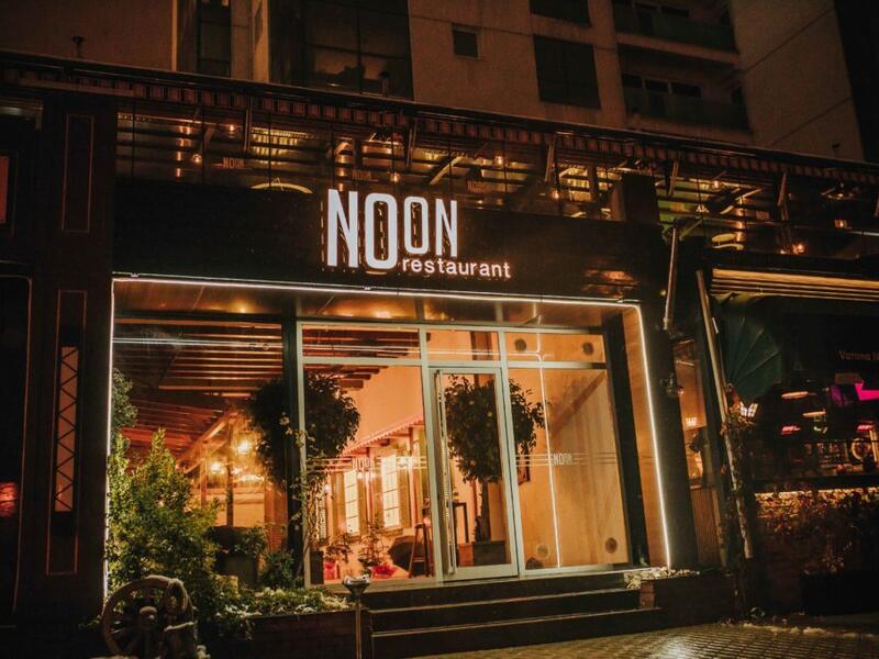 Noon Restaurant - Eskişehir Tepebaşı Cumhuriye